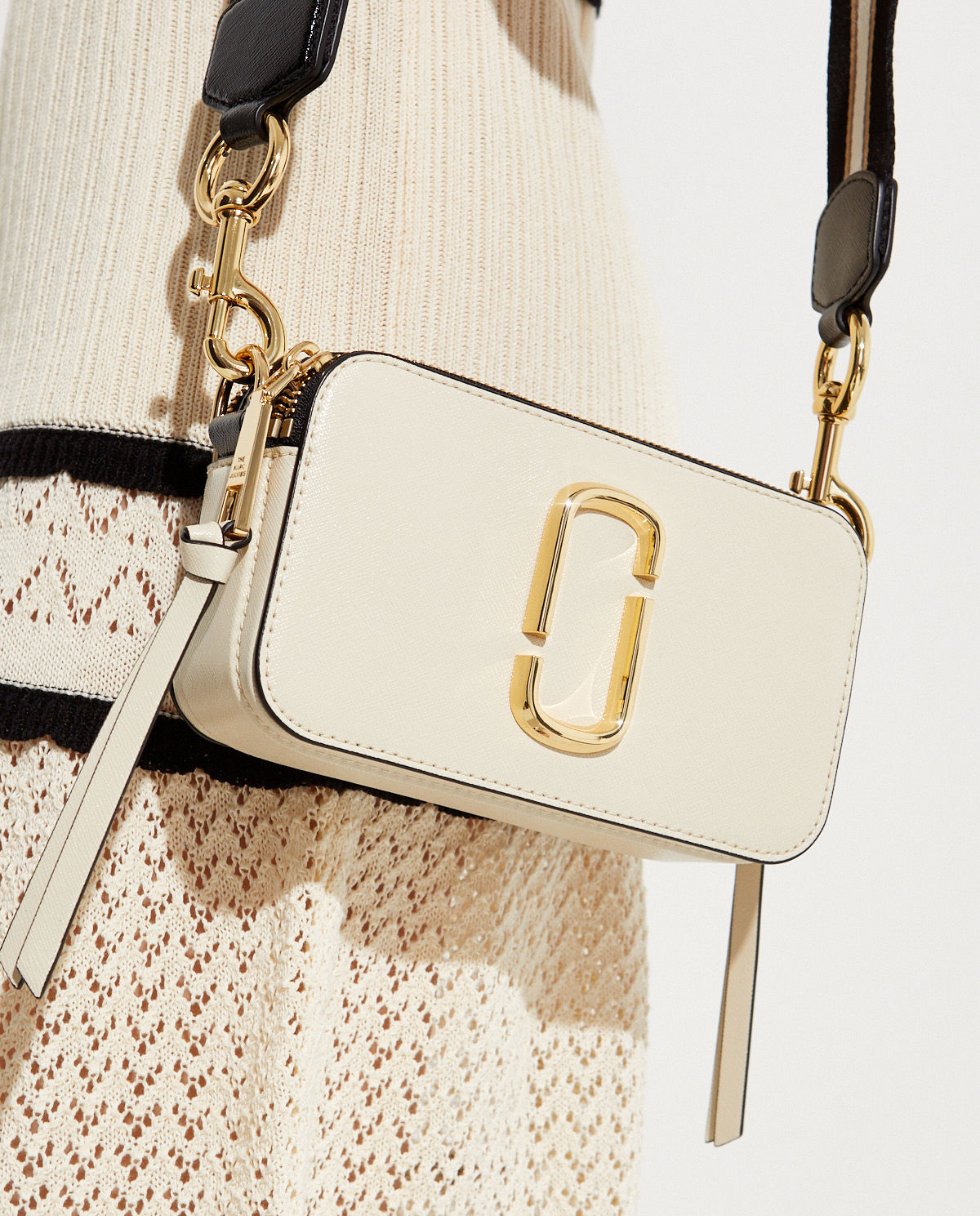 Damska beżowa torebka Snapshot Small The Marc Jacobs | Moliera2.com